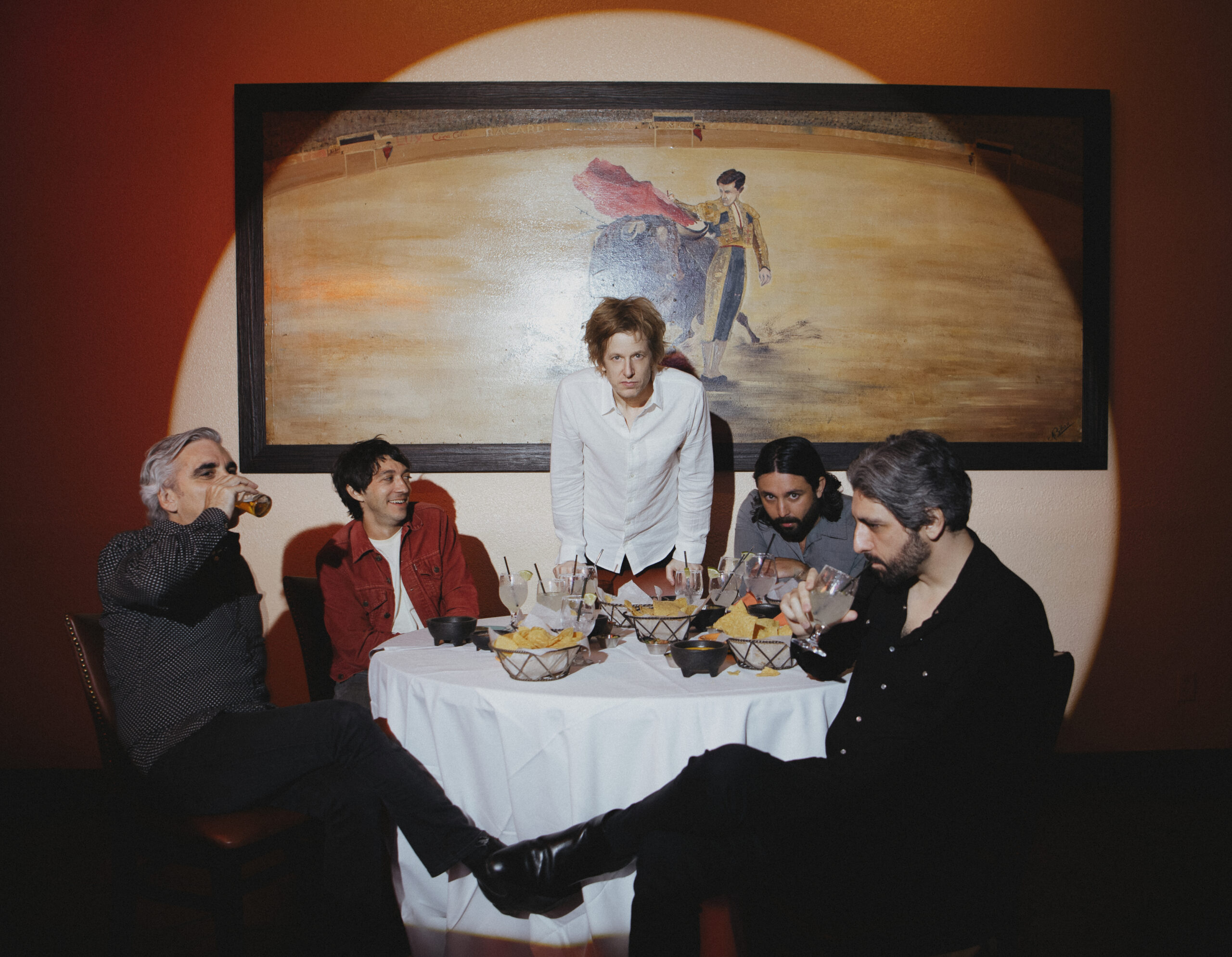 Lucifer on the Sofa: el álbum que revivió a Spoon después de 5 años