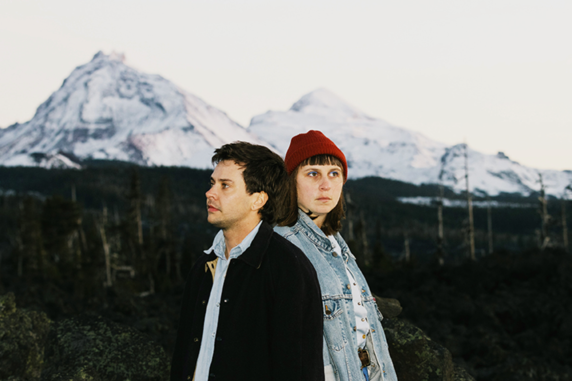 Flasher regresa con su reflexivo sencillo “Sideways” - Mr Indie