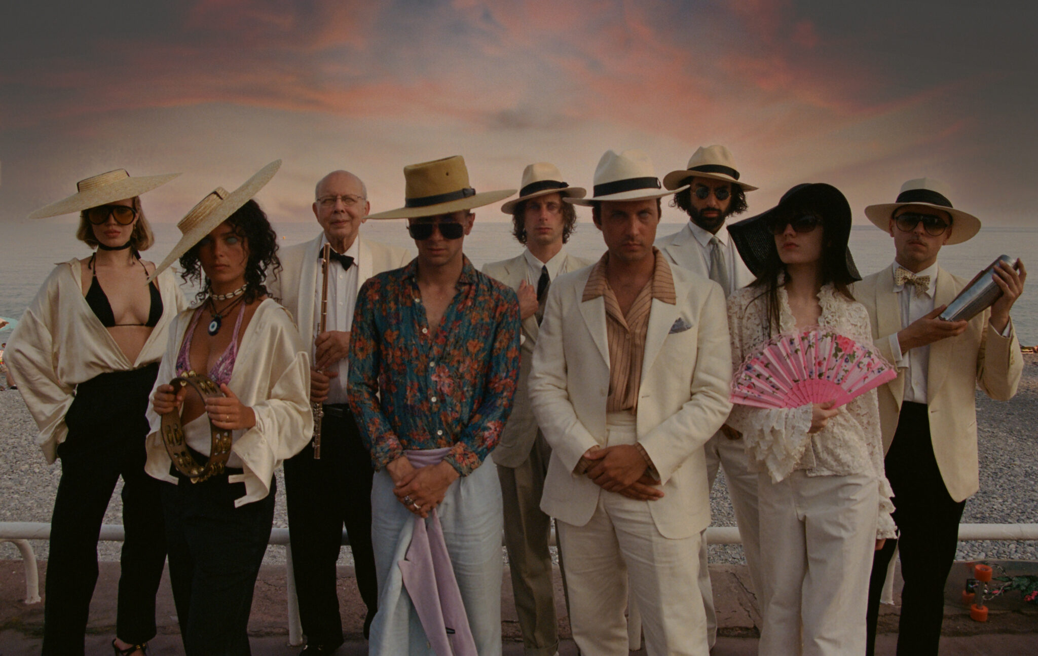 Una odisea sin fin, "Teatro Lúcido" de La Femme ya disponible [RESEÑA ...