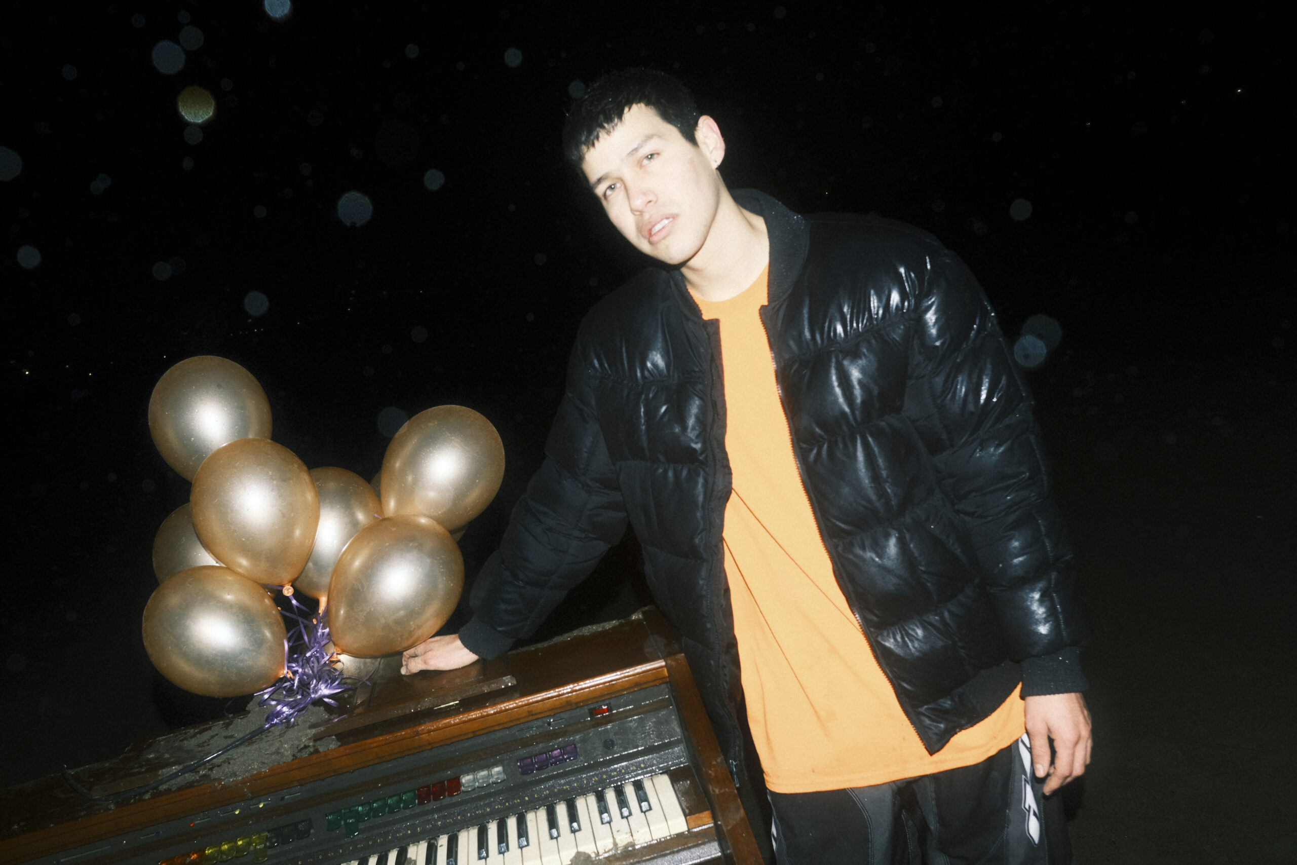 Iván Ivengo estrena "De La Fiesta Me Fui" su nuevo tema indie-pop - Mr ...