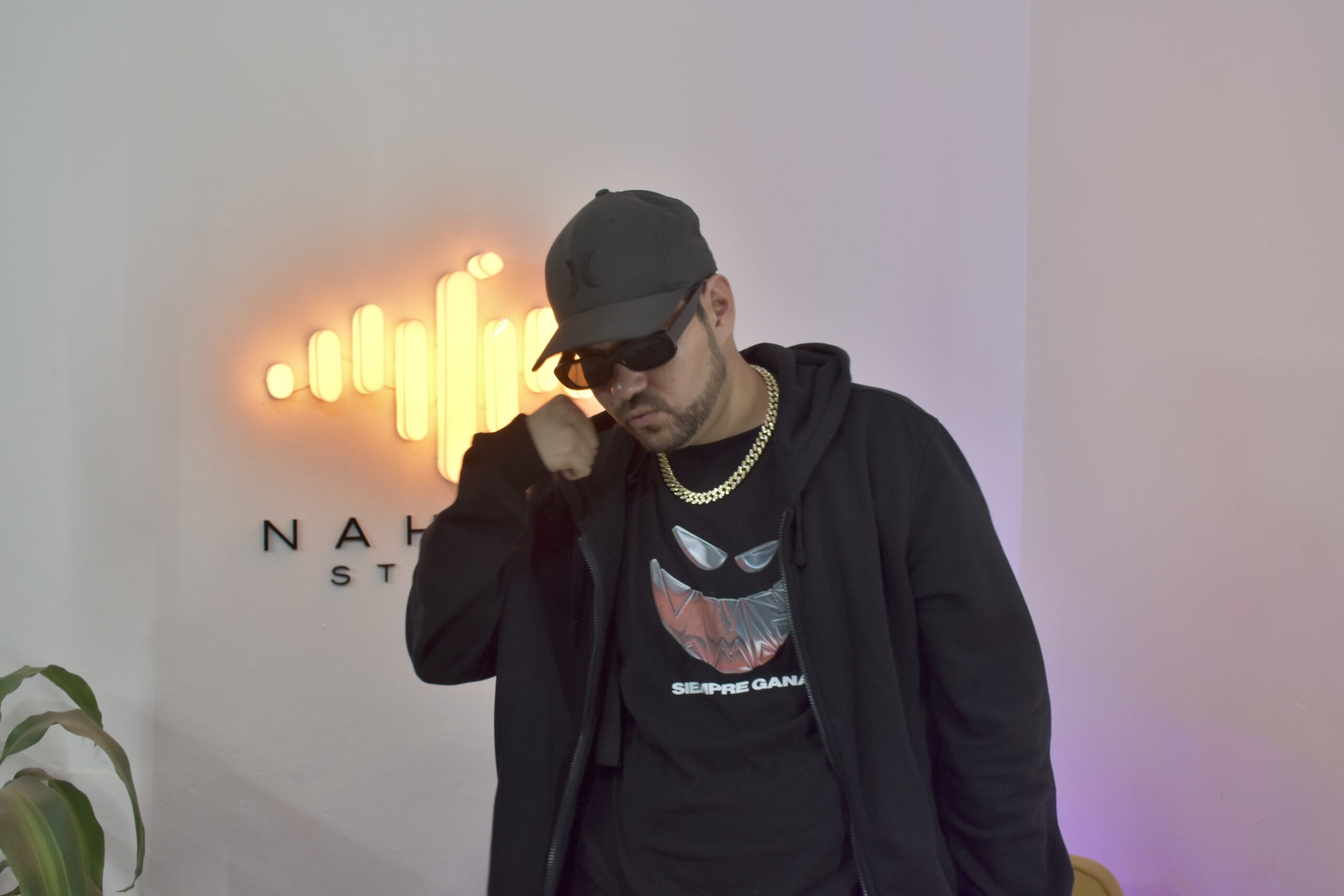 SerG estrena su sencillo "Friday Freestyle" - Mr Indie