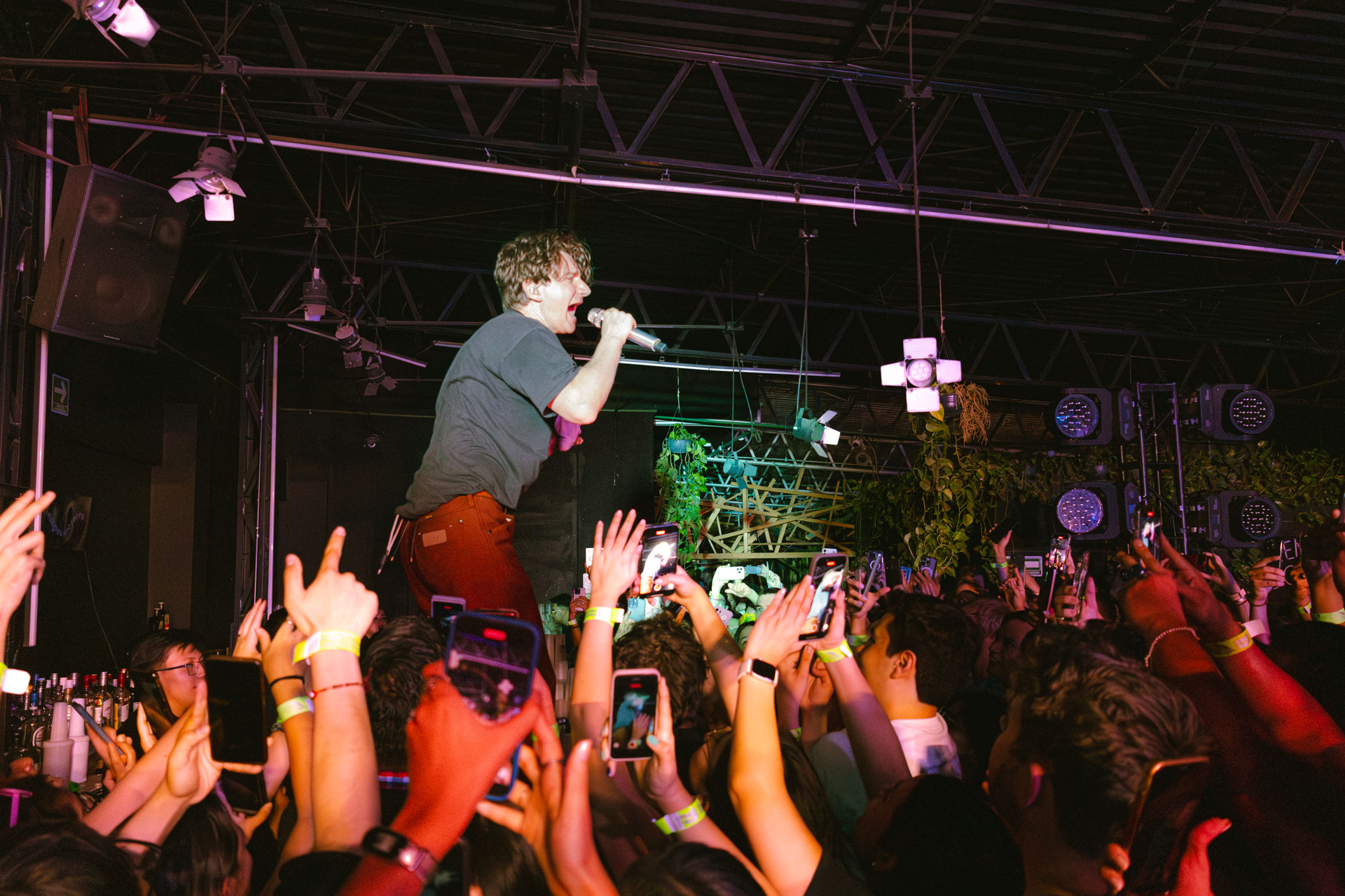 Conoce el setlist del show íntimo de Glass Animals en CDMX - Mr Indie