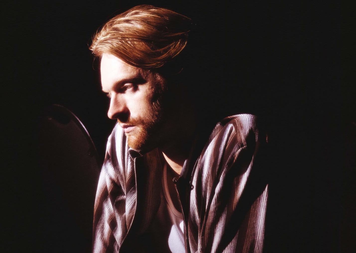 FINNEAS anuncia nuevo álbum y estrena "For Cryin' out Loud!" - Mr Indie