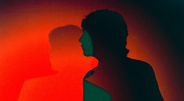 Ed Maverick hace historia en Spotify México con su nuevo álbum "LA NUBE ...